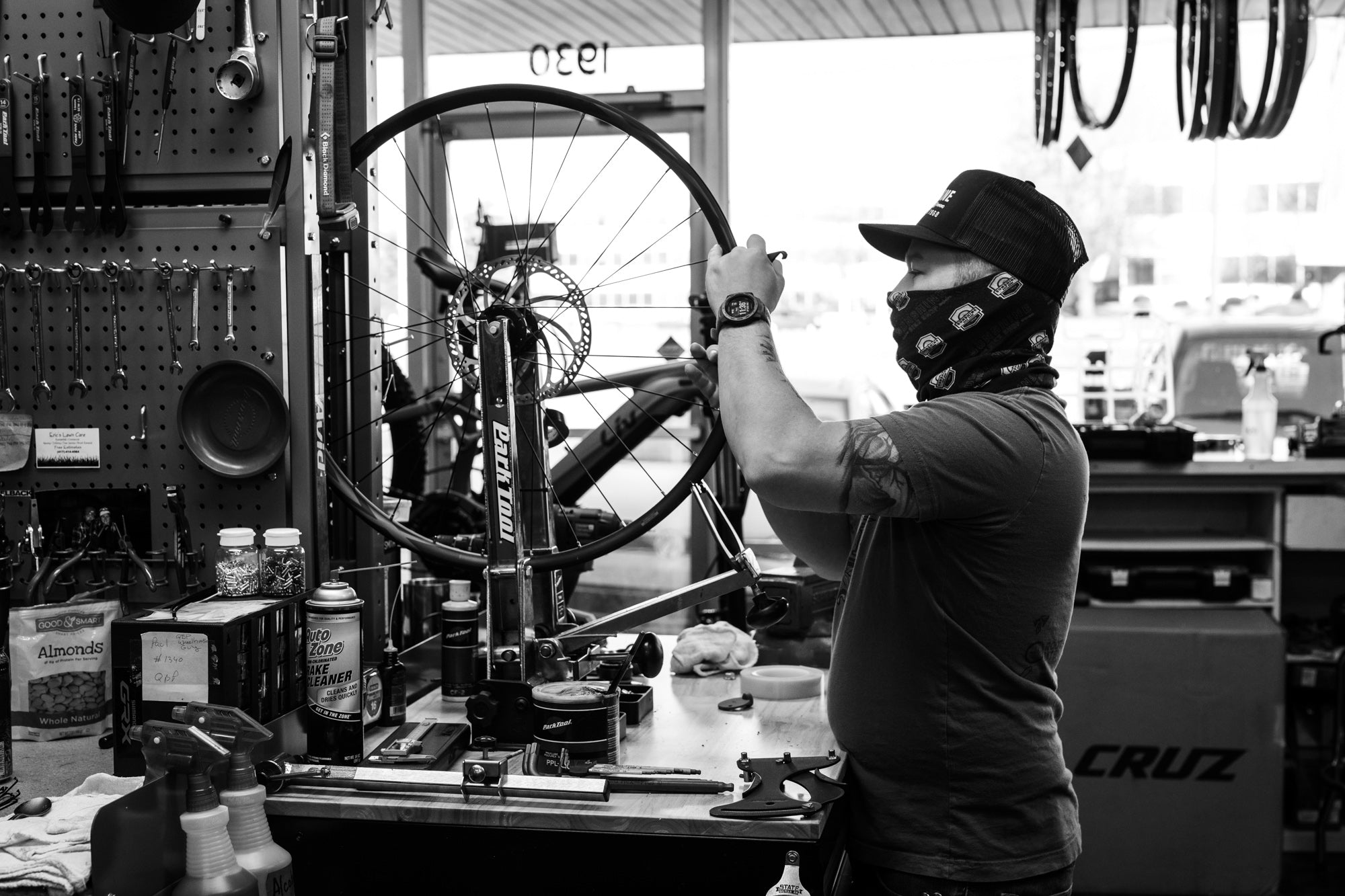 SUNSHINE BIKE SHOP | Bikes, Gear & Servicing